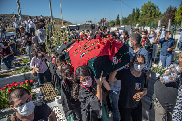 Gli avvocati turchi in prigione, tra la vita e la morte - Anne Andlauer ...