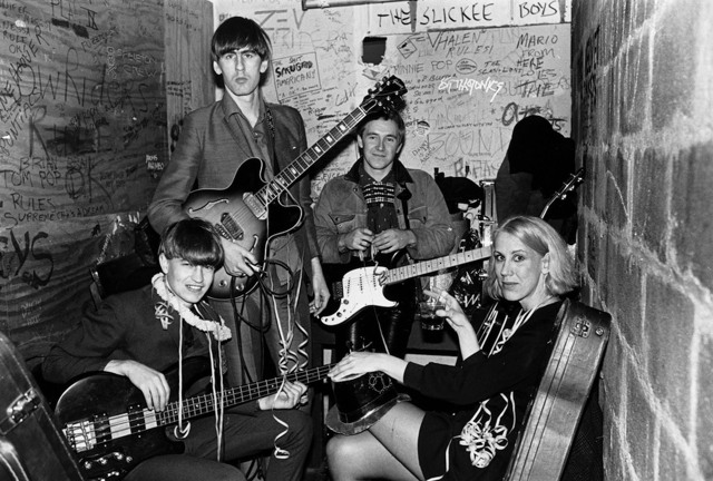 Ecco la storia della batterista Lindy Morrison e della nostra amicizia ...