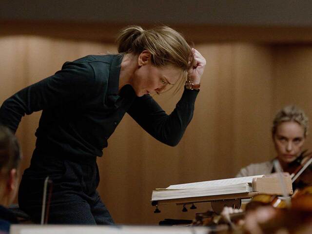 Tár è un film impantanato su se stesso - Eileen Jones - Internazionale