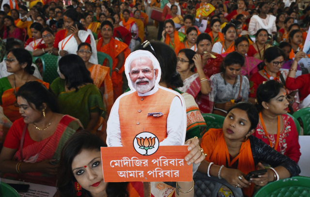 Le ragioni del successo di Narendra Modi - Ian Hall - Internazionale