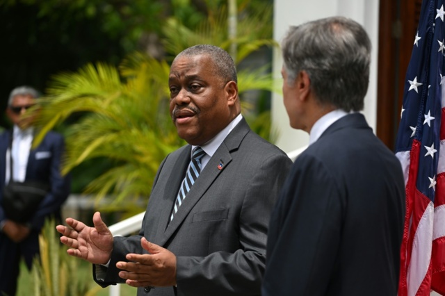 Il consiglio di transizione haitiano destituisce il primo ministro ... Il consiglio di transizione haitiano destituisce il primo ministro ...