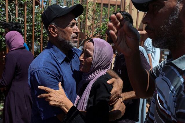 Death toll from Israeli fire in Gaza since ceasefire passes 1,000, says ...